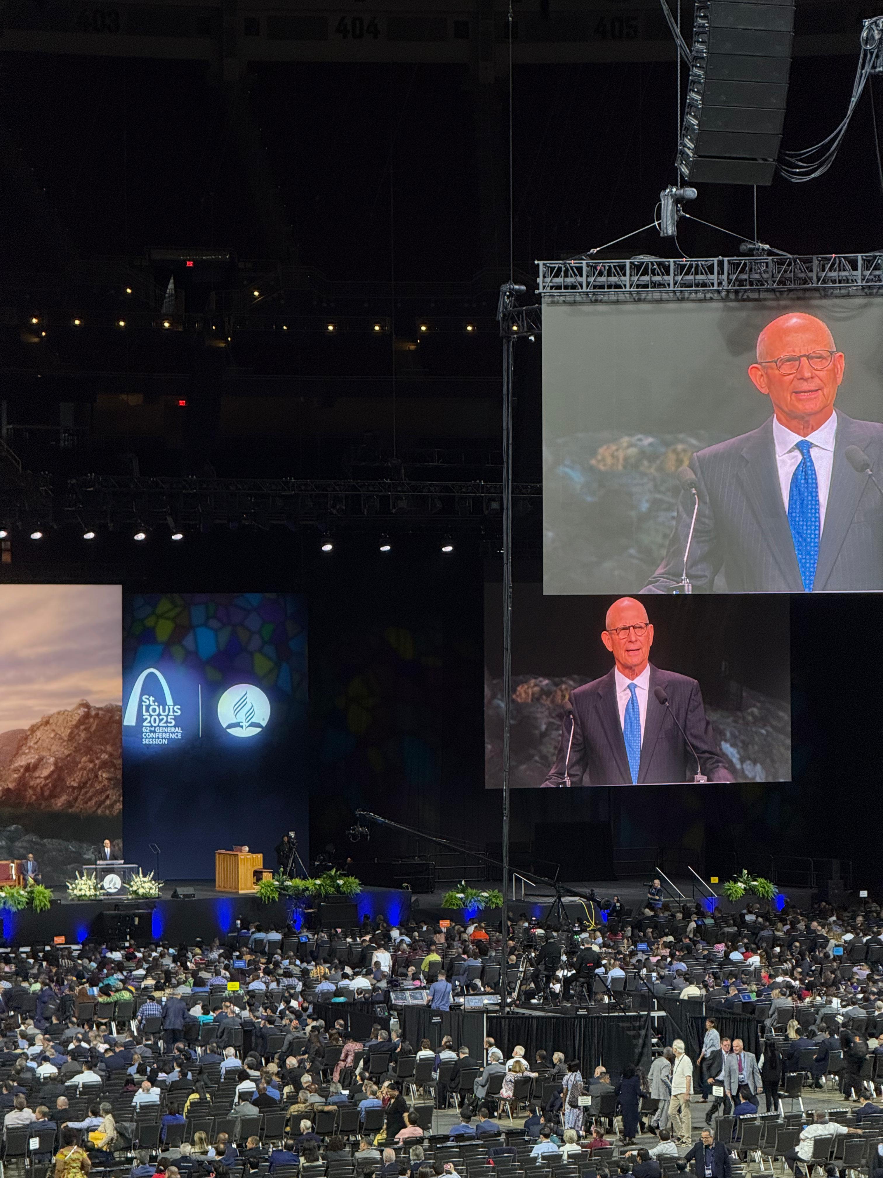 Pastor Ted Wilson esclarece lapso sobre declaração de imunização e ...